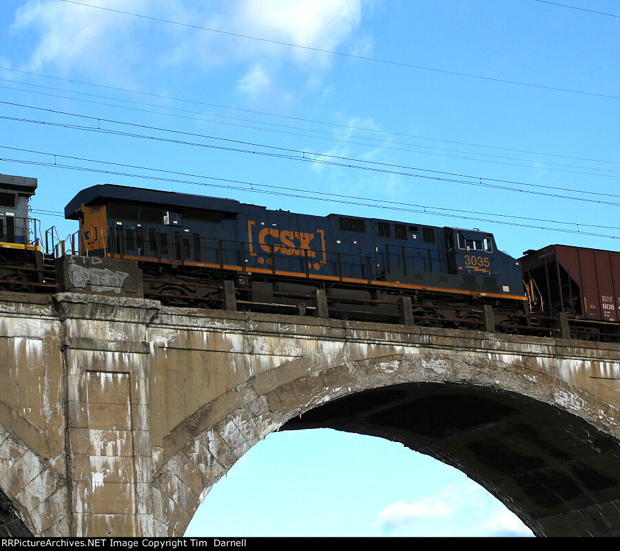 CSX 3035 on K030